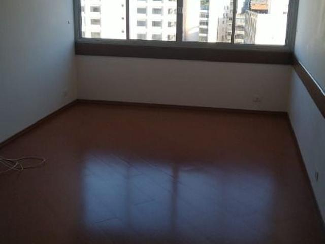 Apartamento para Aluguel com 3 quartos por R$ 4.000