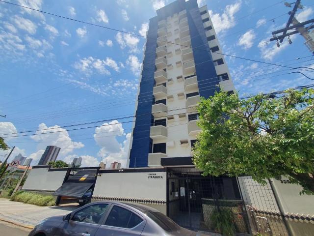 Apartamento para Aluguel com 3 quartos por R$ 4.000