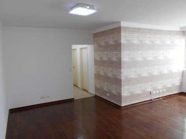 Apartamento para Aluguel com 3 quartos por R$ 4.500