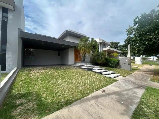 Apartamento para Aluguel com 3 quartos por R$ 5.000