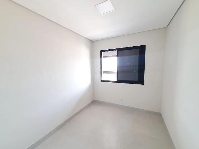 Apartamento para Aluguel com 3 quartos por R$ 3.600
