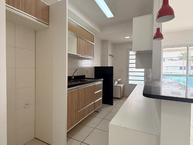 Apartamento para Aluguel com 3 quartos por R$ 3.800