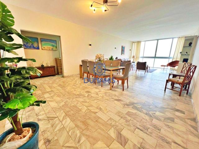 Apartamento para Aluguel com 4 quartos, 155 m² por R$ 7.500