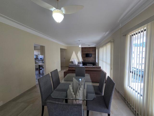 Apartamento para Aluguel com 4 quartos, 158 m² por R$ 5.000