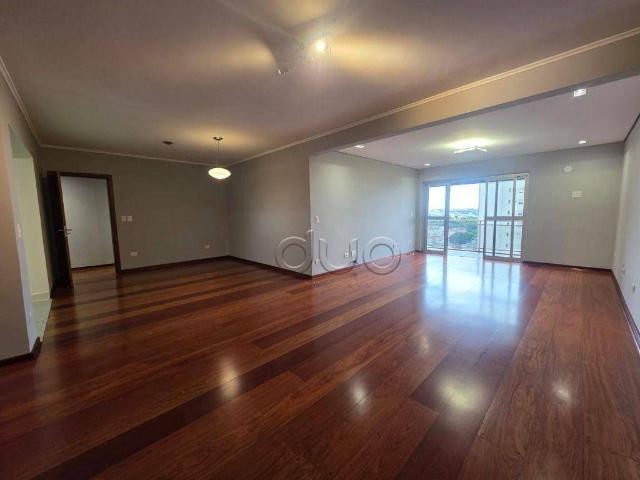 Apartamento para Aluguel com 4 quartos, 173 m² por R$ 3.000
