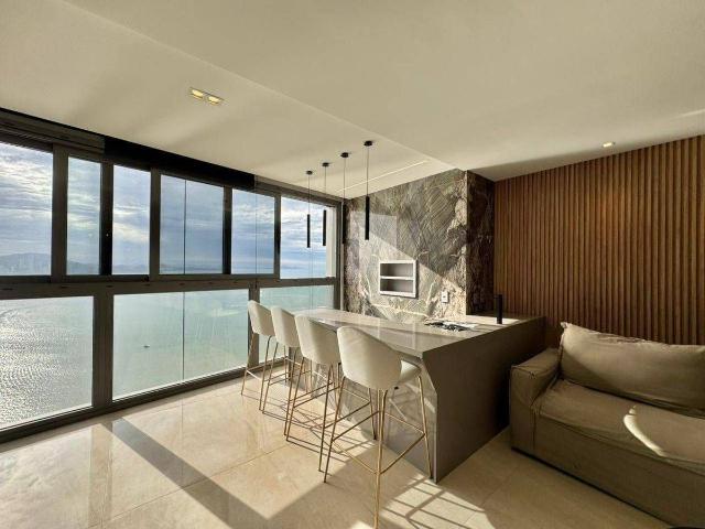 Apartamento para Aluguel com 4 quartos, 230 m² por R$ 30.000