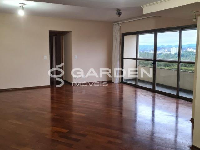 Apartamento para Aluguel com 4 quartos por R$ 4.500