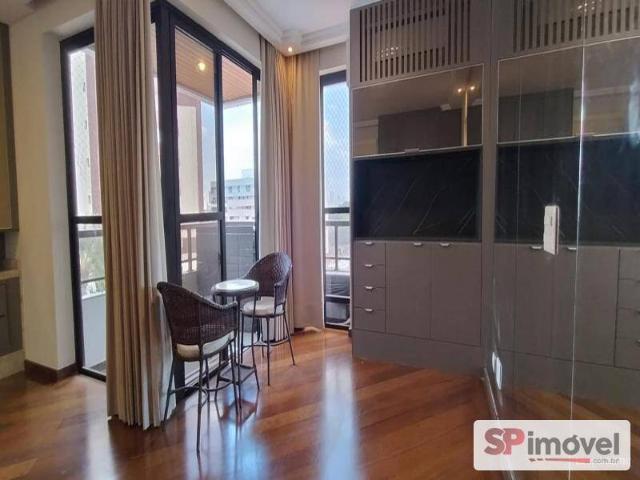 Apartamento para Aluguel com 4 quartos por R$ 10.000