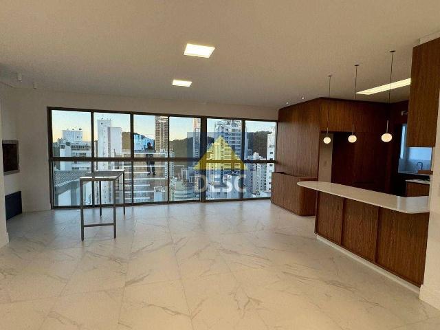 Apartamento para Aluguel com 4 quartos por R$ 14.000