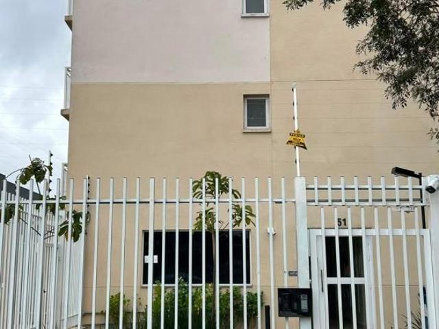 Apartamento para aluguel de curta duração perto da avenida Cupecê