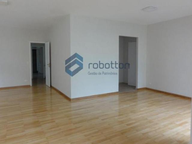 Apartamento para aluguel e ou venda, 04 suites, 03 vagas, 182 m² em Aclimação São Paulo/SP
