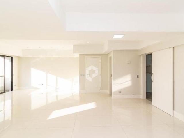 Apartamento para aluguel em Bigorrilho