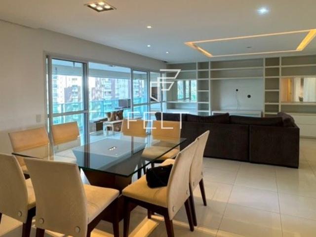 Apartamento para Aluguel em Edifício Essência Alphaville, Barueri, SP