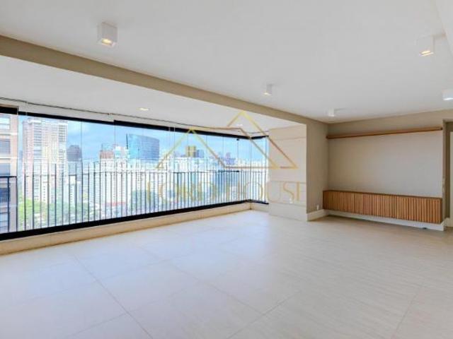 Apartamento para aluguel em Itaim Bibi