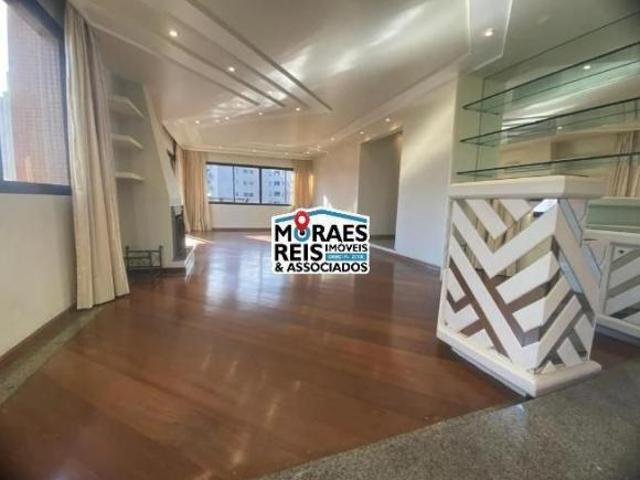 Apartamento para aluguel em Moema