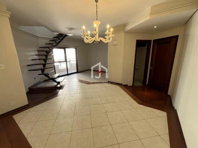 Apartamento para aluguel no Centro
