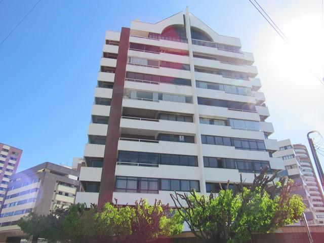 Apartamento para Aluguel no bairro Meireles