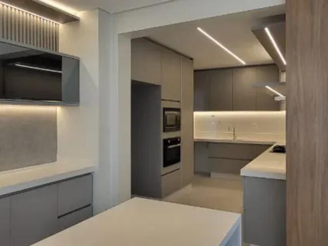Apartamento mobiliado para aluguel, com 204m², em frente ao Parque Flamboyant
