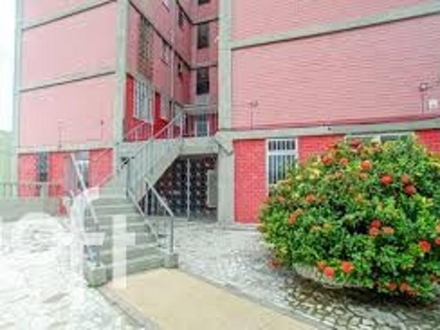 Apartamento para Aluguel por R$ 1.000