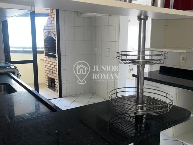 Apartamento para Aluguel por R$ 4.900