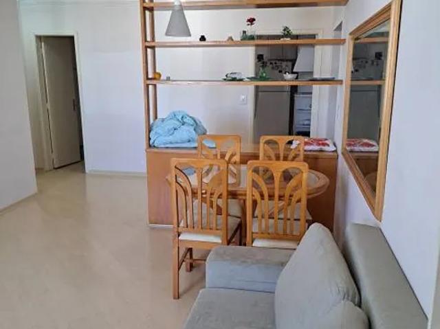 Apartamento para aluguel possui 100 metros quadrados com 2 quartos