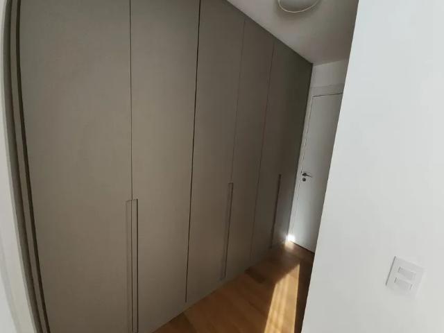 Apartamento para aluguel possui 101 metros quadrados com 3 quartos