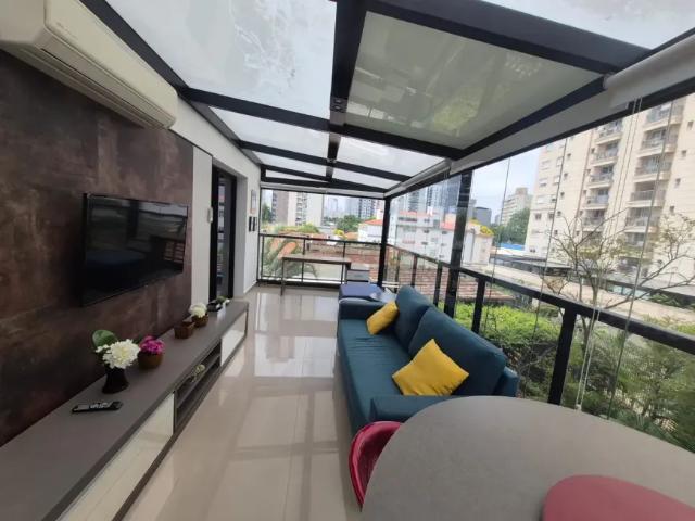 Apartamento para aluguel tem 56 metros quadrados com 1 quarto em Vila Olímpia São Paulo SP