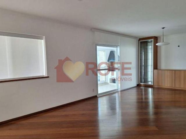 Apartamento para alugar, 3 quartos, 155 m², no Maison Giverny, Campo Belo, São Paulo