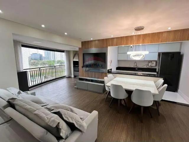 Apartamento para alugar com 3 dormitórios e 96m² no Condomínio Bellagio, Alphaville/SP