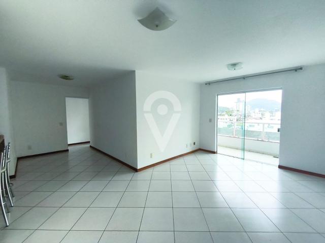 Apartamento para alugar com 3 quartos no bairro Vila Nova em Jaraguá do Sul