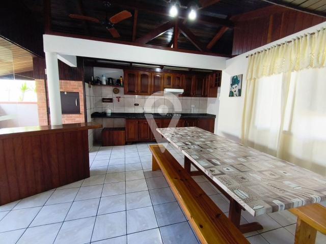 Apartamento para alugar com 3 quartos no bairro Centro em Jaraguá do Sul