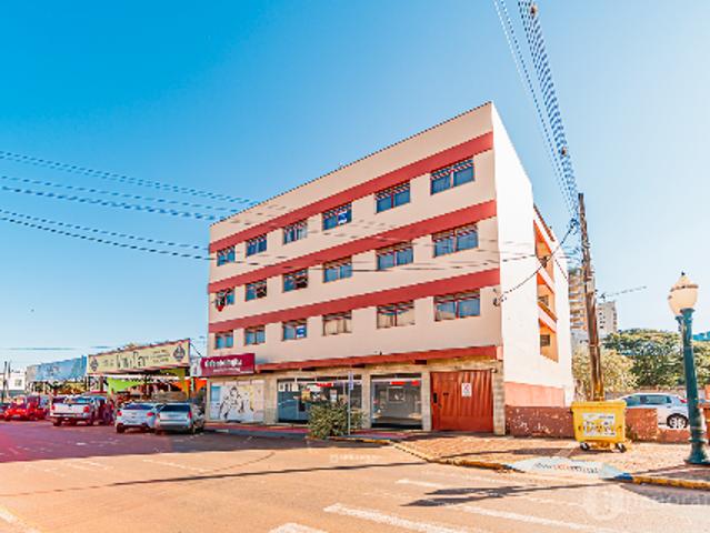Apartamento para alugar com 3 Quartos em Centro, Toledo PR