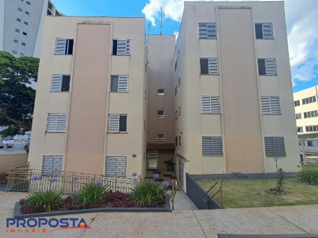 Apartamento para alugar com 3 Quartos em Vila Emília, Maringá PR