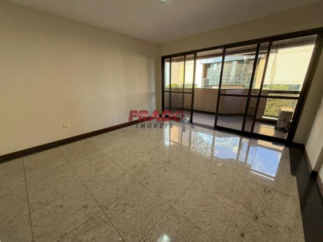 Apartamento para alugar com 3 Suítes em Zona 01 Centro, Maringá PR