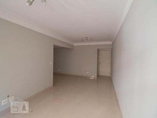 Apartamento para alugar com 105m², 3 quartos e 1 vaga