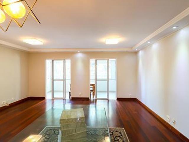 Apartamento para alugar com 105m², 3 quartos e 2 vagas
