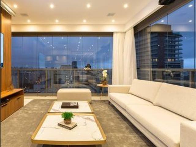 Apartamento para alugar com 106m², 2 quartos e 2 vagas