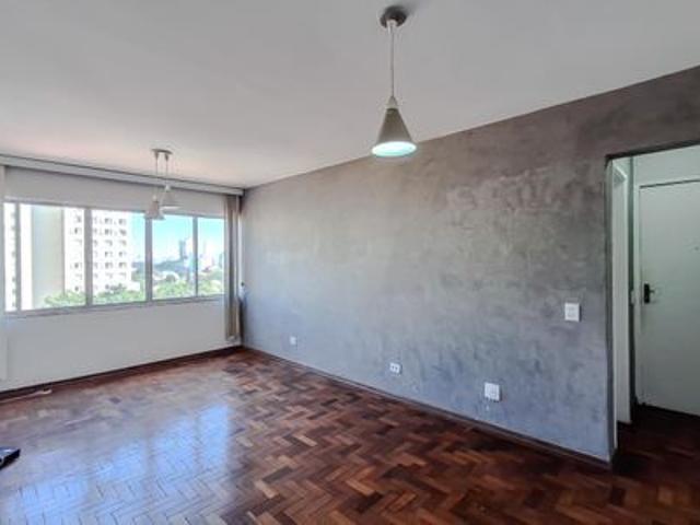 Apartamento para alugar com 107m², 3 quartos e 1 vaga