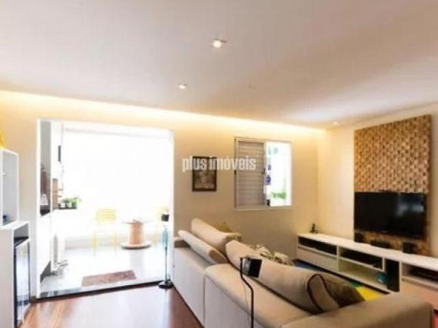 Apartamento para alugar com 107m², 3 quartos e 2 vagas