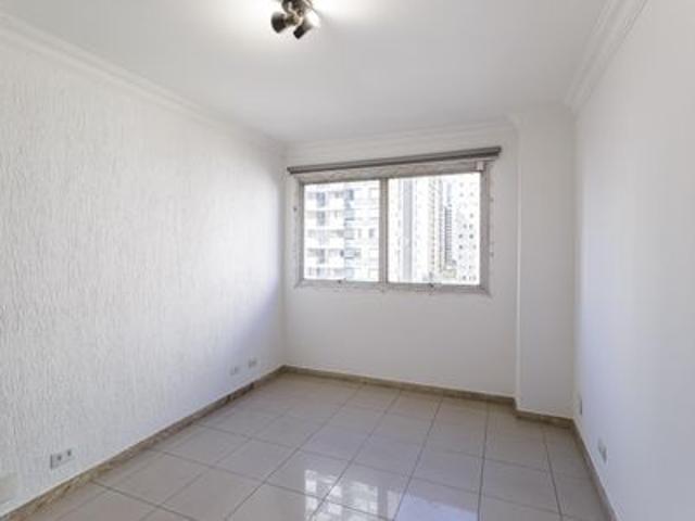 Apartamento para alugar com 101m², 3 quartos e 1 vaga