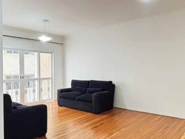 Apartamento para alugar com 103m², 3 quartos e 1 vaga