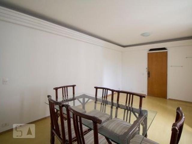 Apartamento para alugar com 115m², 2 quartos e 1 vaga