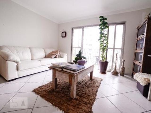 Apartamento para alugar com 115m², 3 quartos e 2 vagas