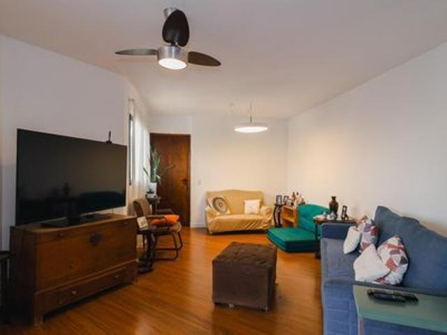 Apartamento para alugar com 117m², 3 quartos e 3 vagas