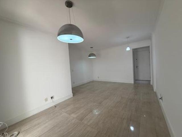Apartamento para alugar com 118m², 3 quartos e 1 vaga