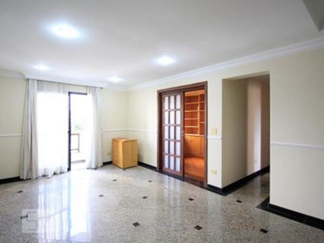 Apartamento para alugar com 110m², 4 quartos e 3 vagas
