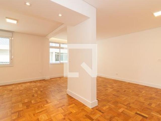 Apartamento para alugar com 110m², 2 quartos e 1 vaga