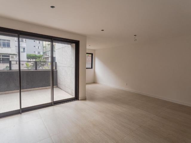 Apartamento para alugar com 124m², 3 quartos e 2 vagas
