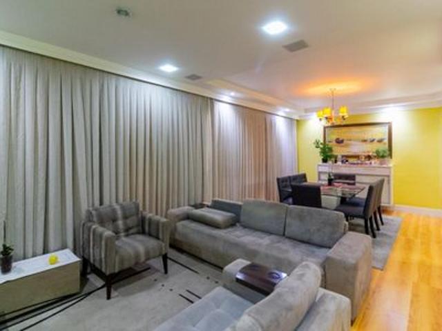 Apartamento para alugar com 126m², 3 quartos e 5 vagas