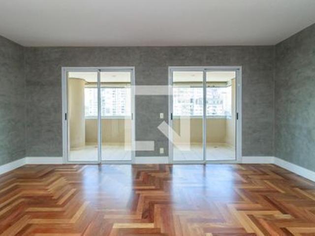 Apartamento para alugar com 126m², 3 quartos e 2 vagas